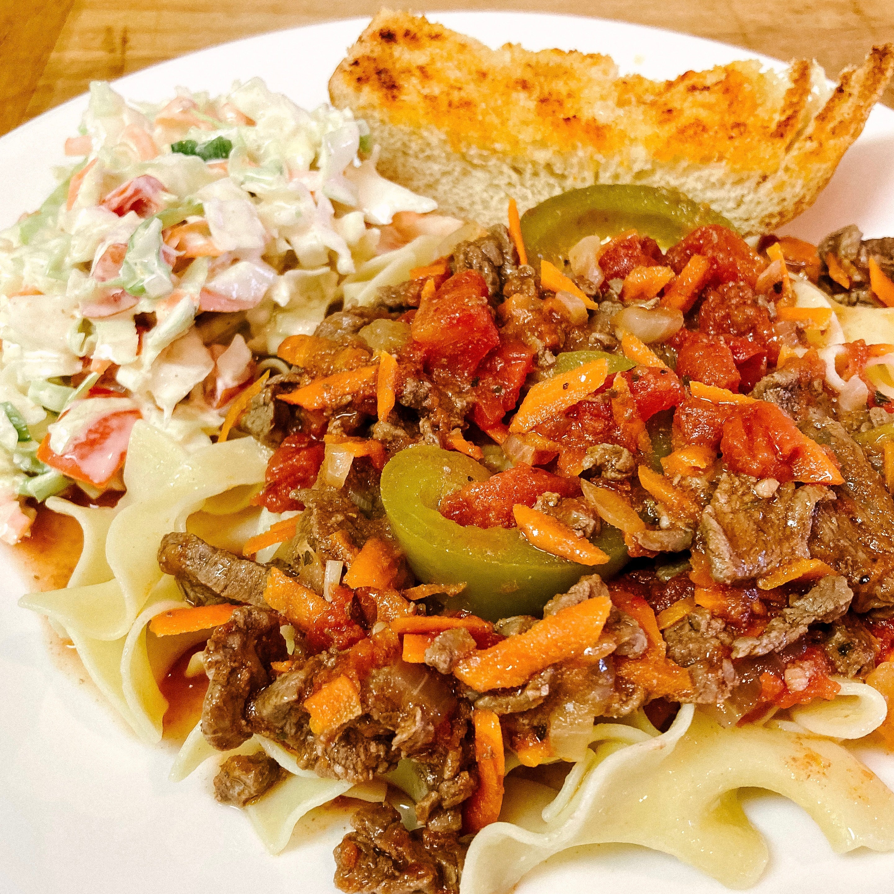 Saucy Beef Strips – Hat Brand Beef